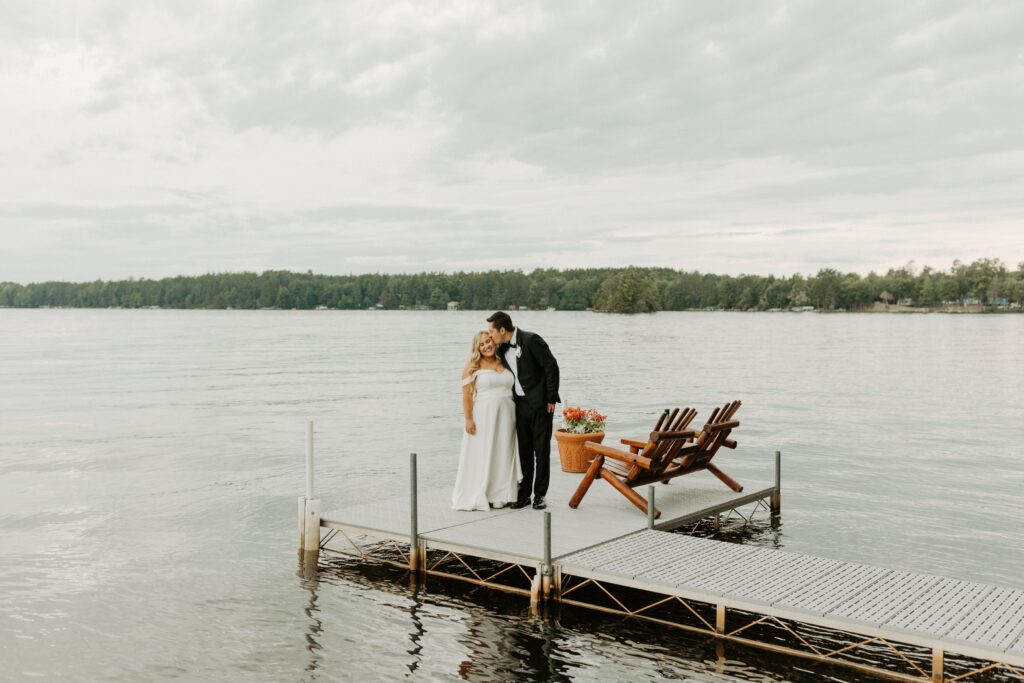 Outdoor Lakeside Wedding at Chippewa Retreat Wisconsin